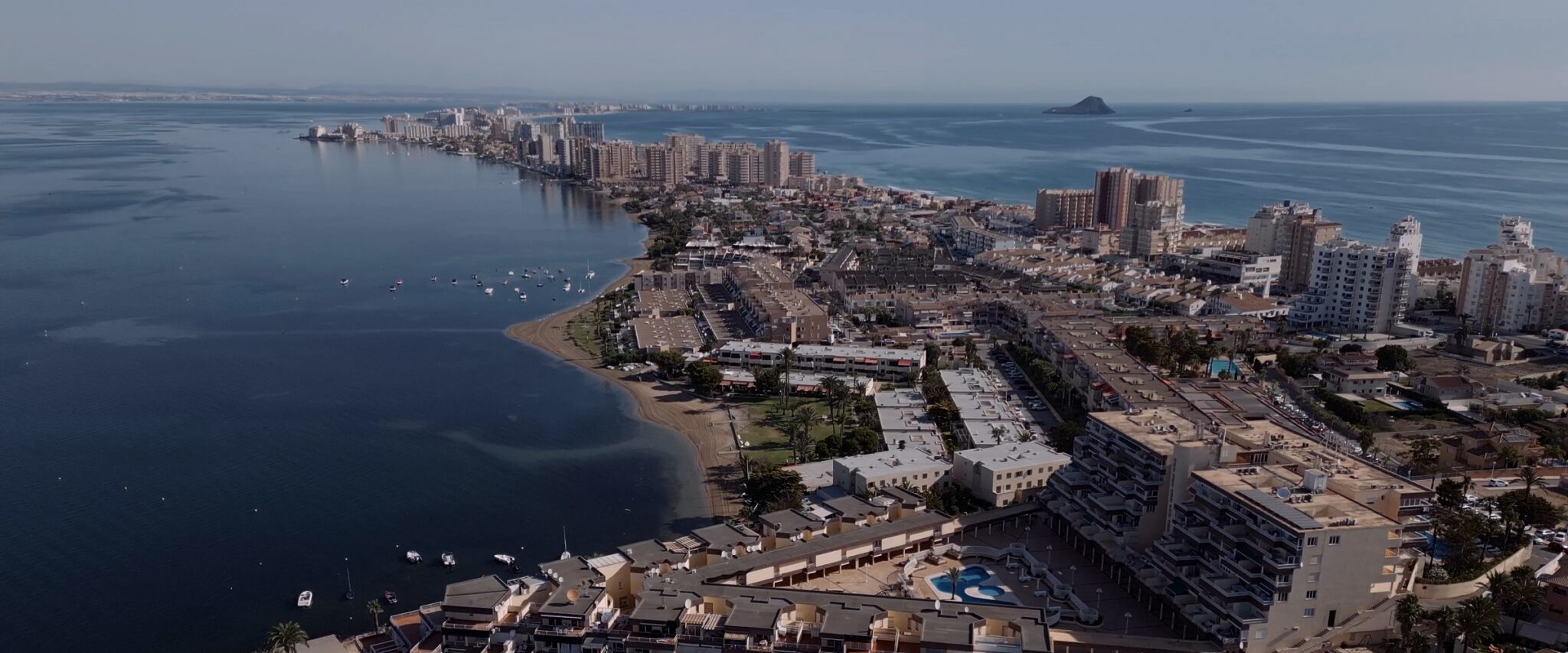 El mar no cesa: Un relato claro y valiente sobre el Mar Menor - El Blog ...